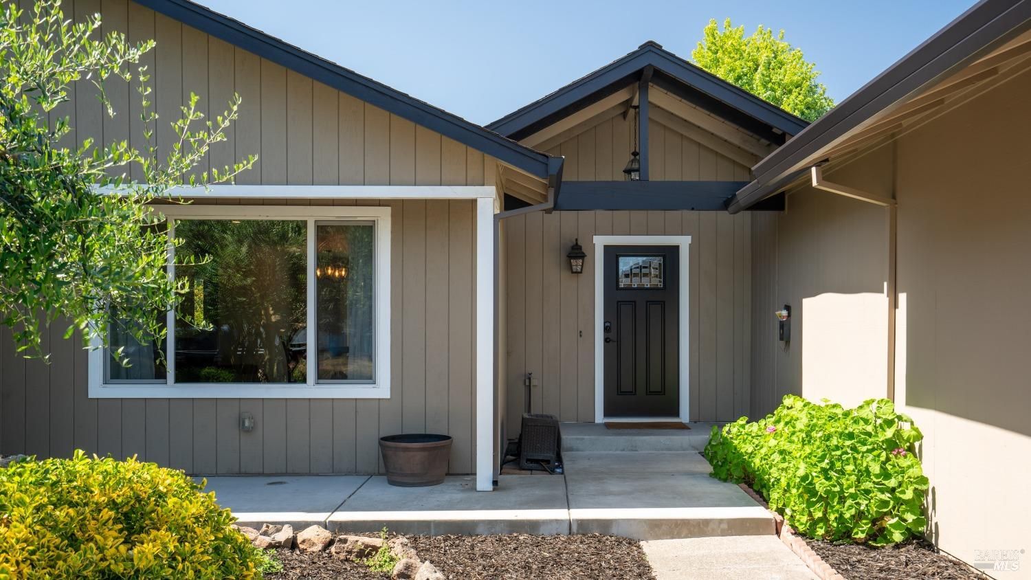 721 Lindsay Avenue, Rohnert Park, CA 94928 - See Est. Value, Schools & More