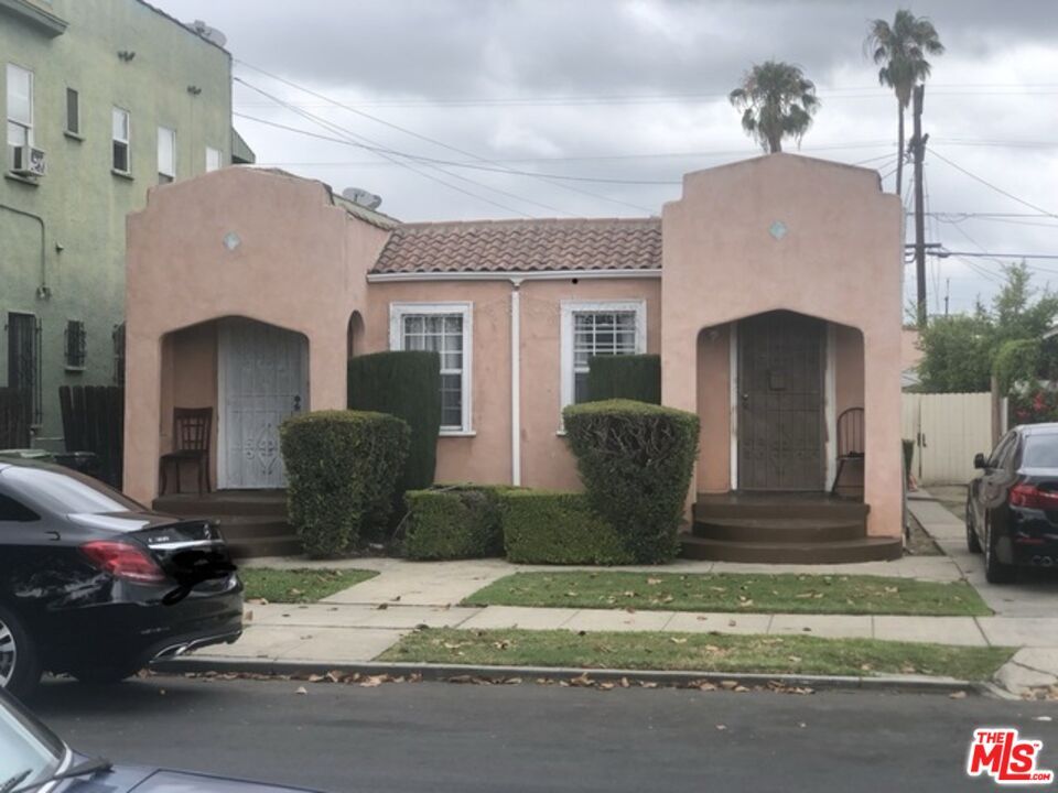 1253 W 65th St, Los Angeles, CA 90044 - See Est. Value, Schools & More