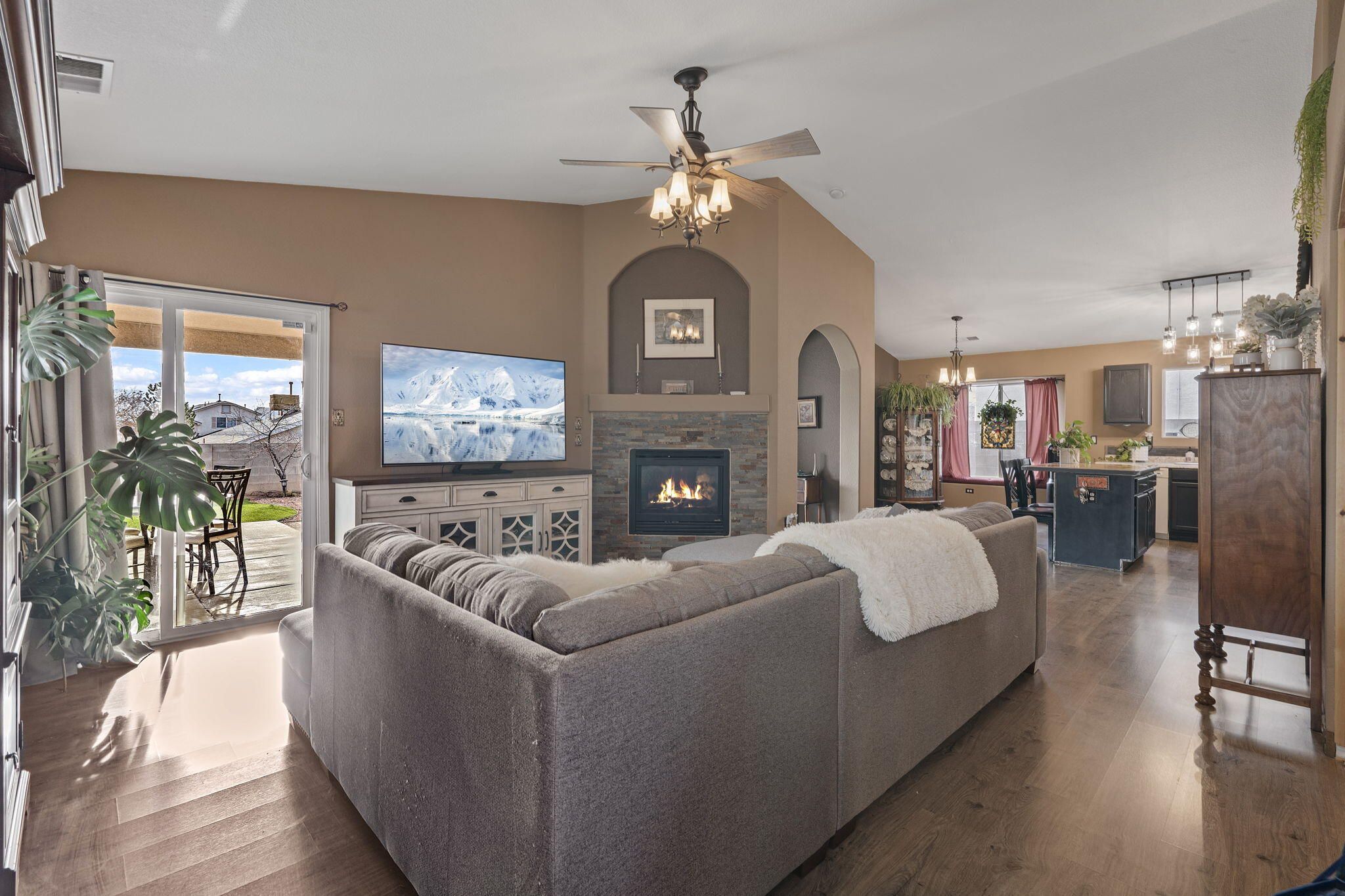 3322 Stony Meadows Cir NE, Rio Rancho, NM 87144 - See Est. Value ...