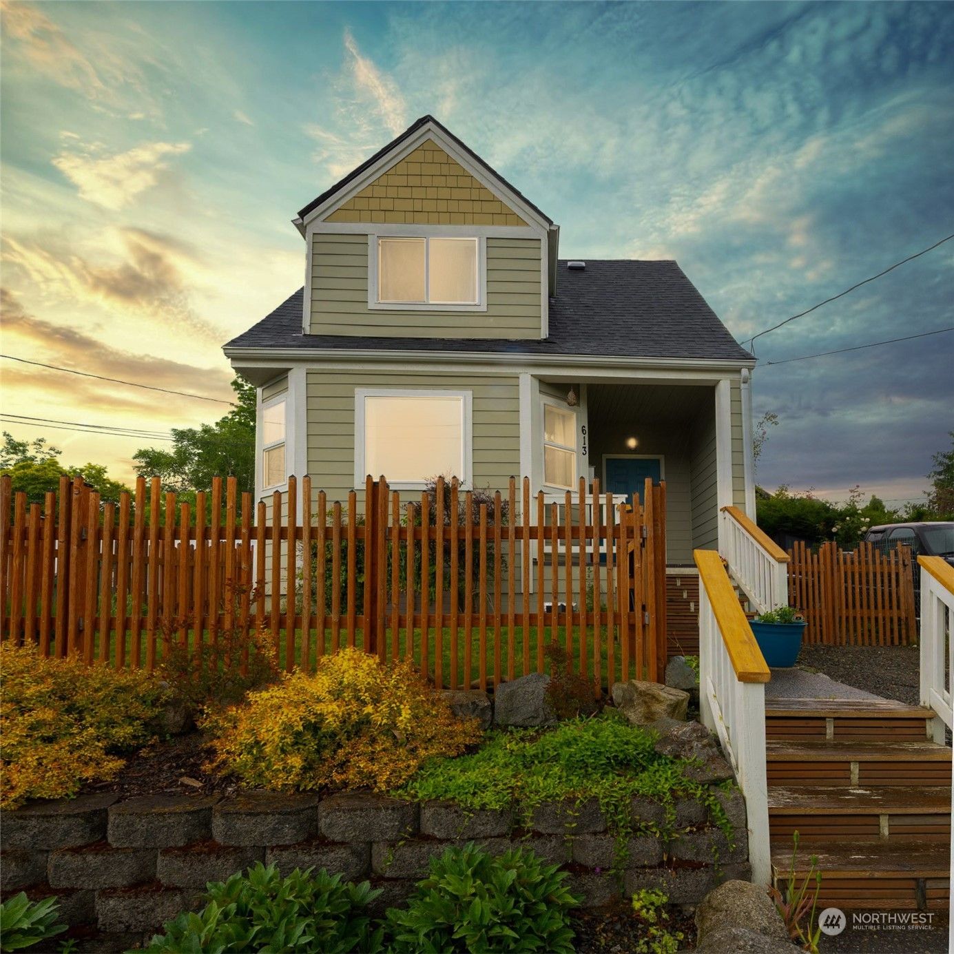 613 S Trafton Street, Tacoma, WA 98405 - See Est. Value, Schools & More