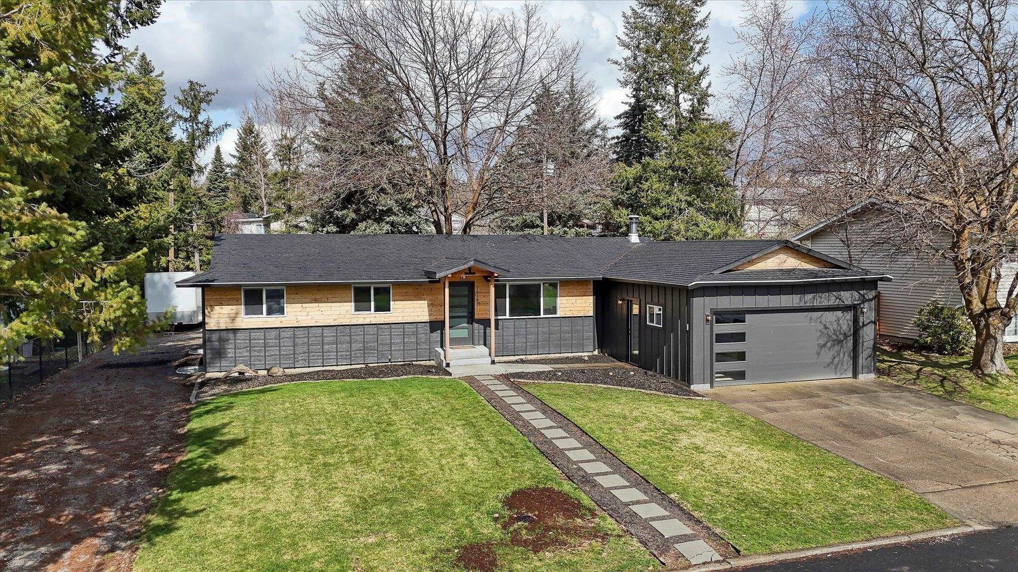 13109 E 29th Ave, Spokane, WA 99216 - See Est. Value, Schools & More