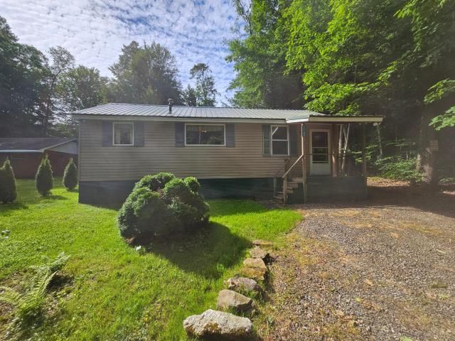 3135 Morrison Run, Clarendon, PA 16313 - See Est. Value, Schools & More