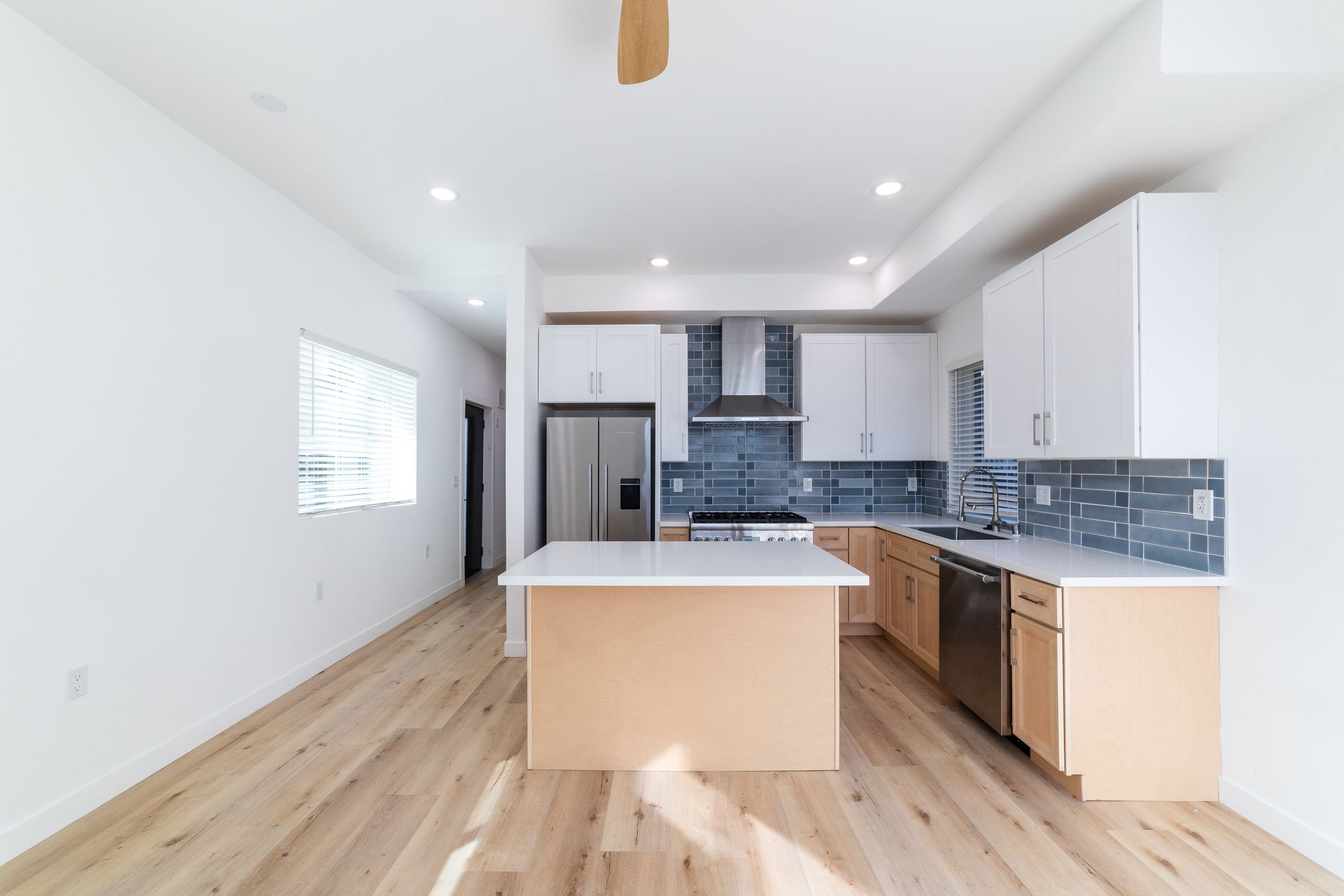 4369 Rosewood Ave, Los Angeles, CA 90004 - Trulia | Trulia