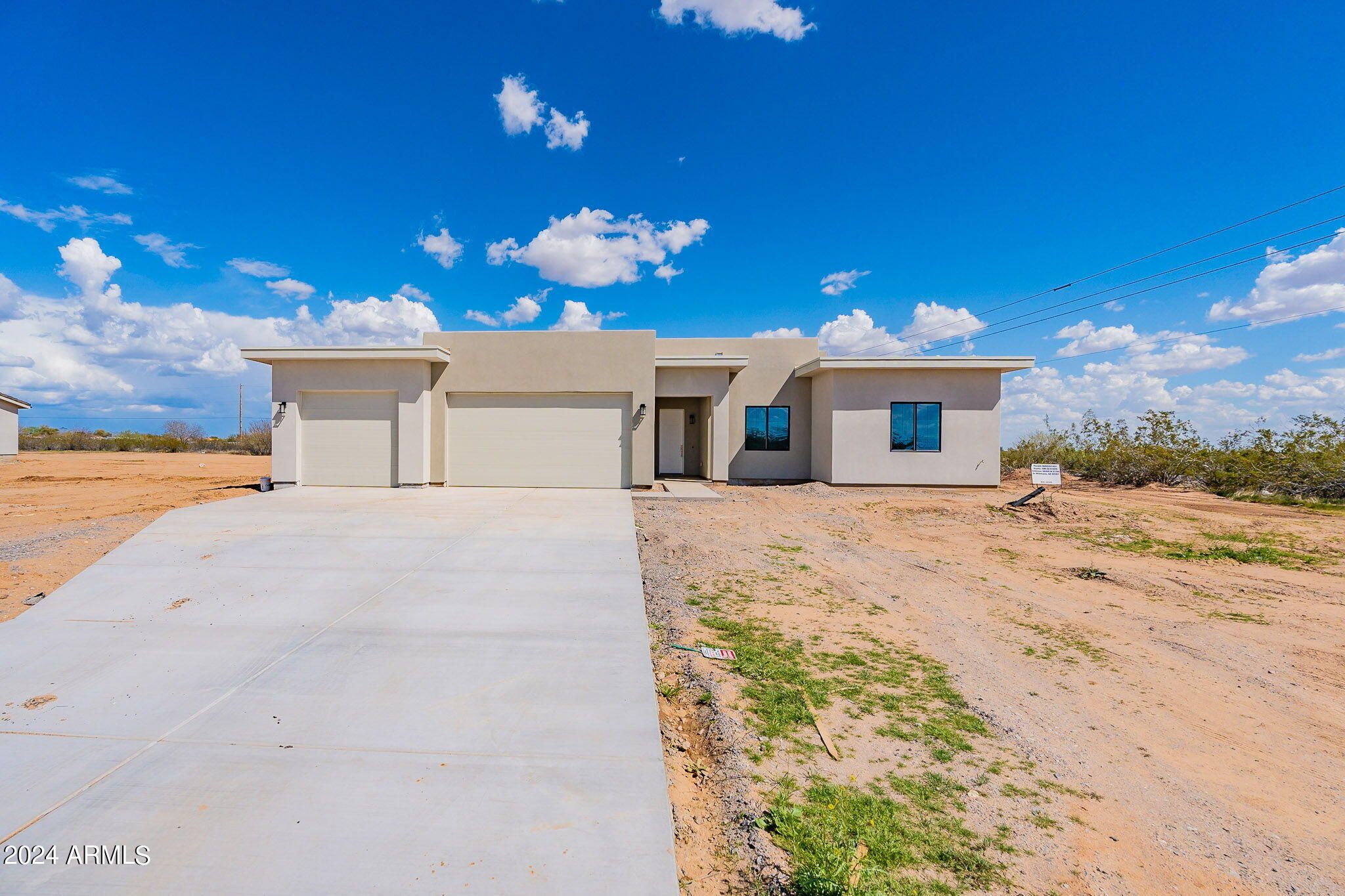 28205 N 213th Ave, Wittmann, AZ 85361 | MLS# 6680644 | Trulia