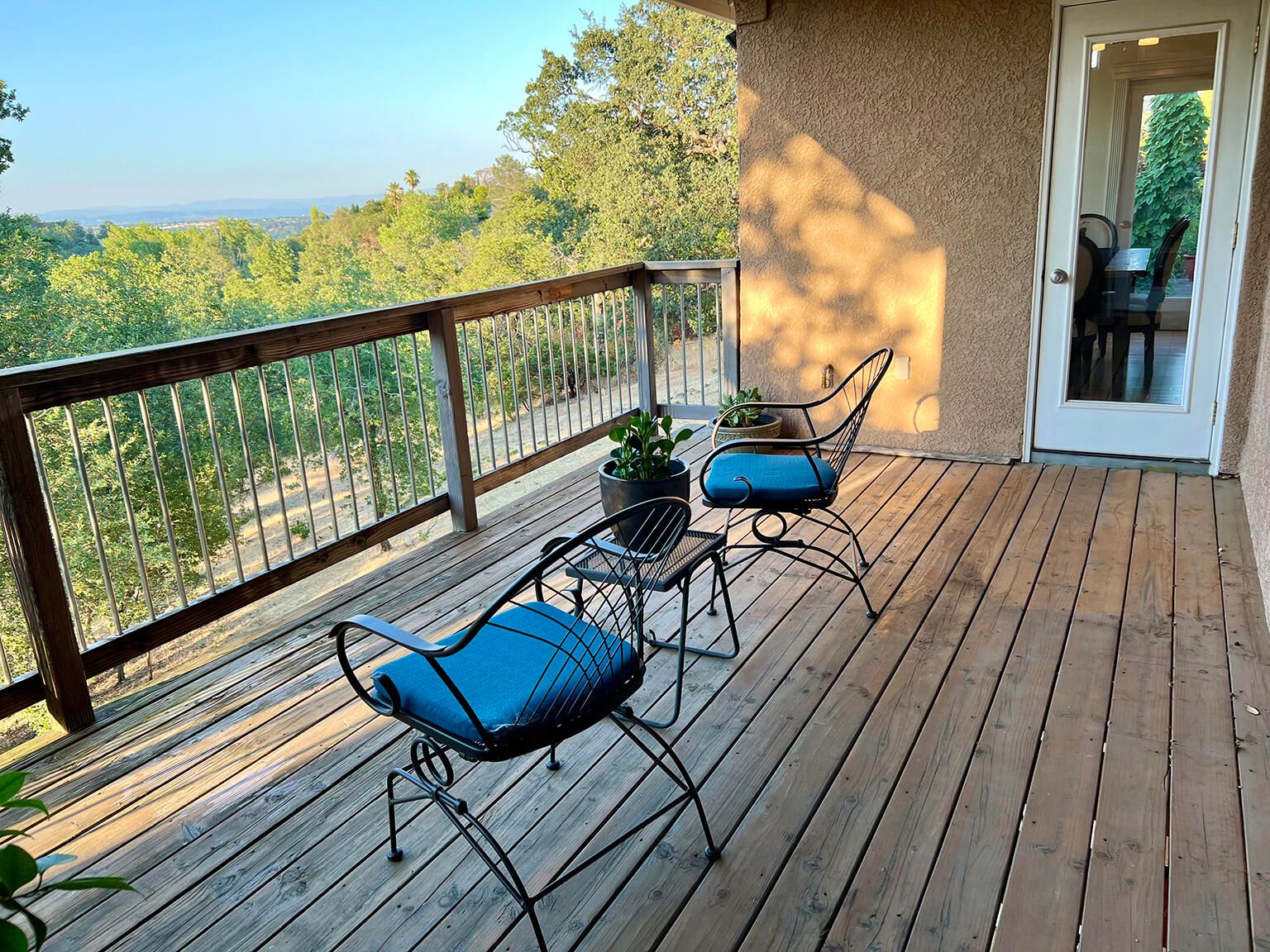 3500 Elizabeth Way, Redding, CA 96001 - See Est. Value, Schools & More