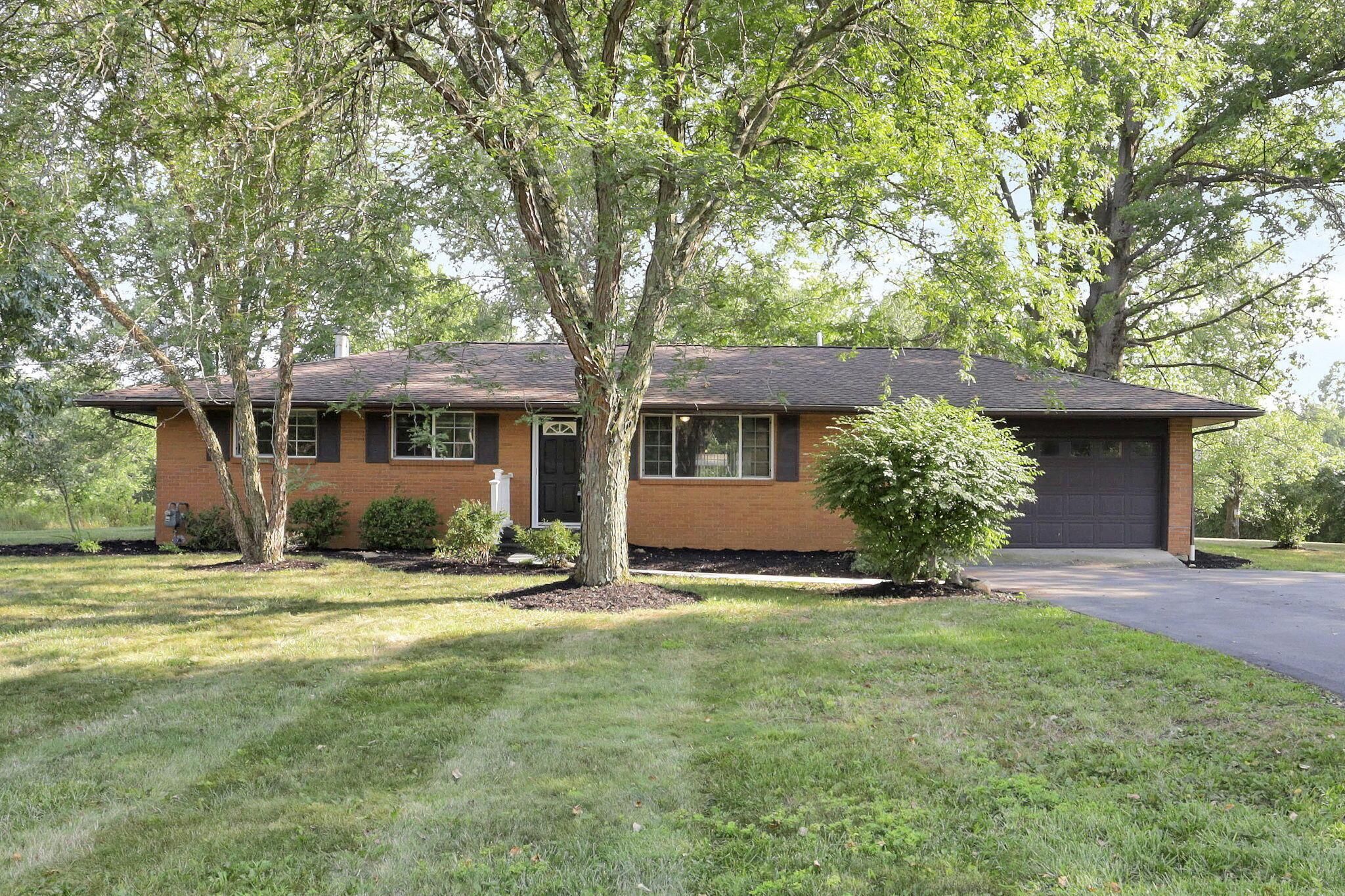 6355 Taylor Rd, Columbus, OH 43230 - See Est. Value, Schools & More