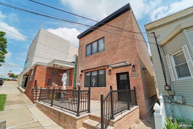 485 Westview Pl, Fairview, NJ 07022 | Trulia