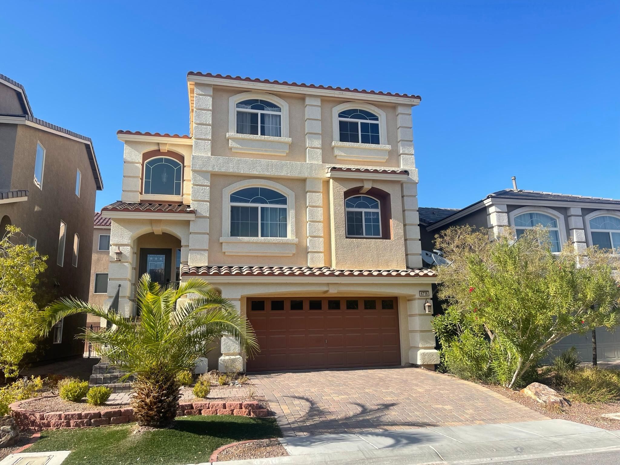 6716 Boccelli Ct, Las Vegas, NV 89139 - See Est. Value, Schools & More