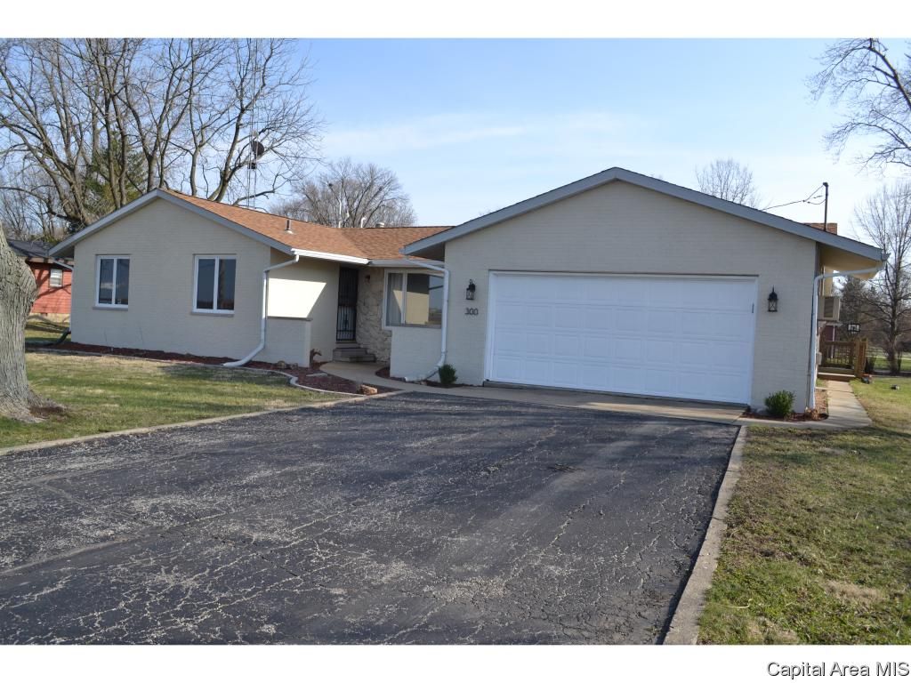 300 W Southwind Rd, Springfield, IL 62703 - See Est. Value, Schools & More