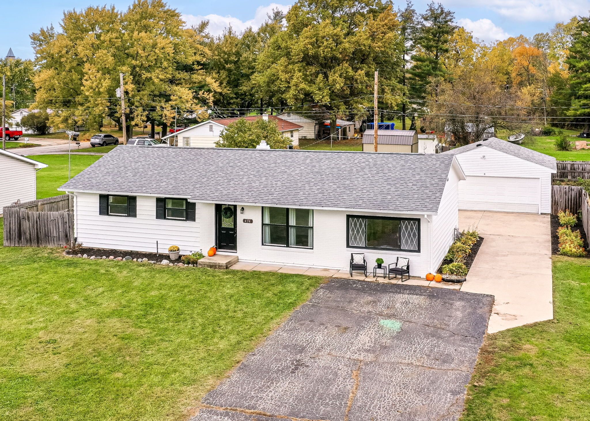 434 Park Rd, Tipton, IN 46072 - See Est. Value, Schools & More