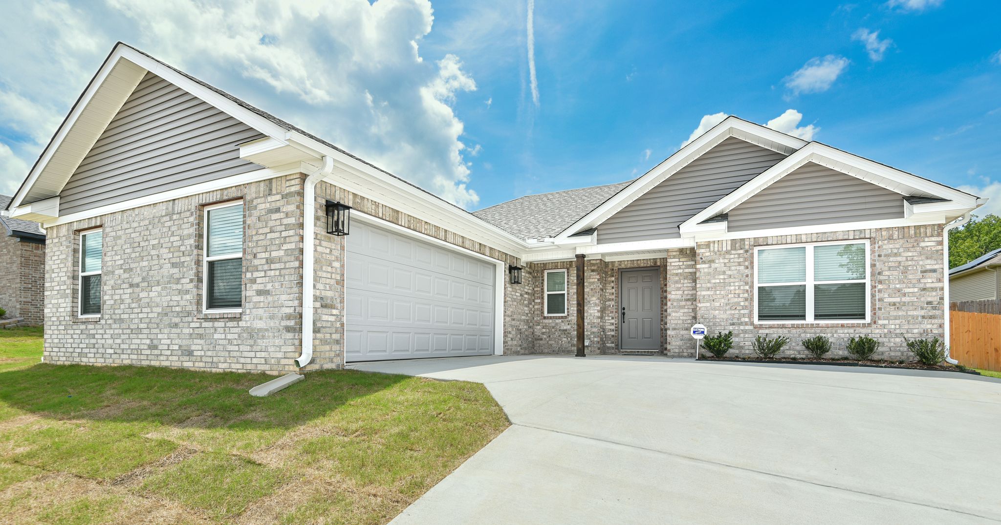 1057 Heritage Way, Benton, AR 72019 - See Est. Value, Schools & More