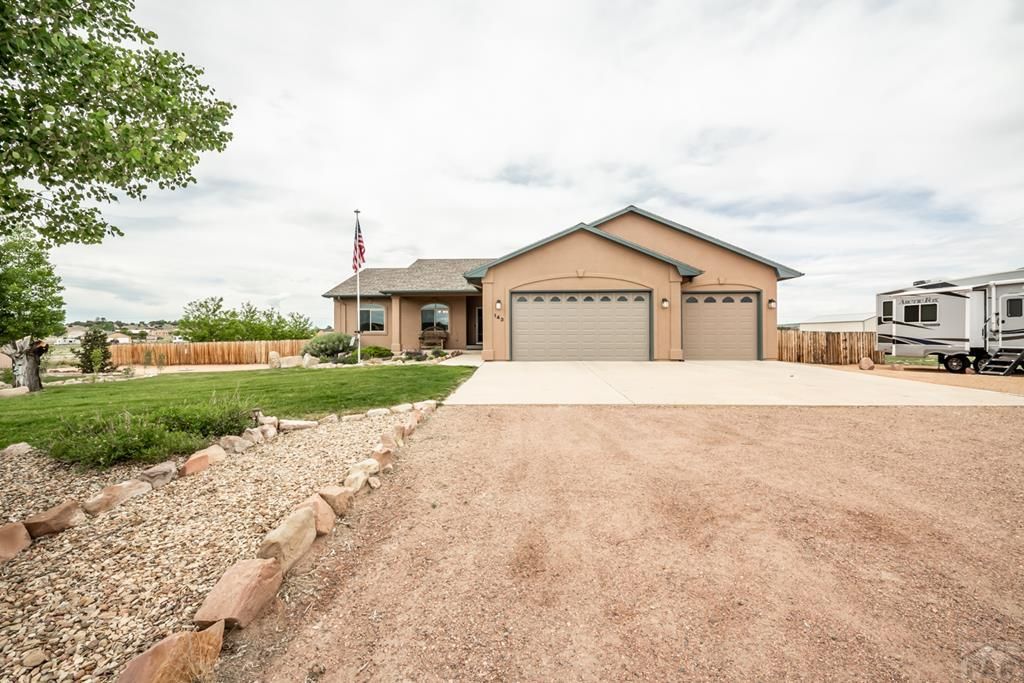 143 S Siesta Dr, Pueblo West, CO 81007 | Trulia