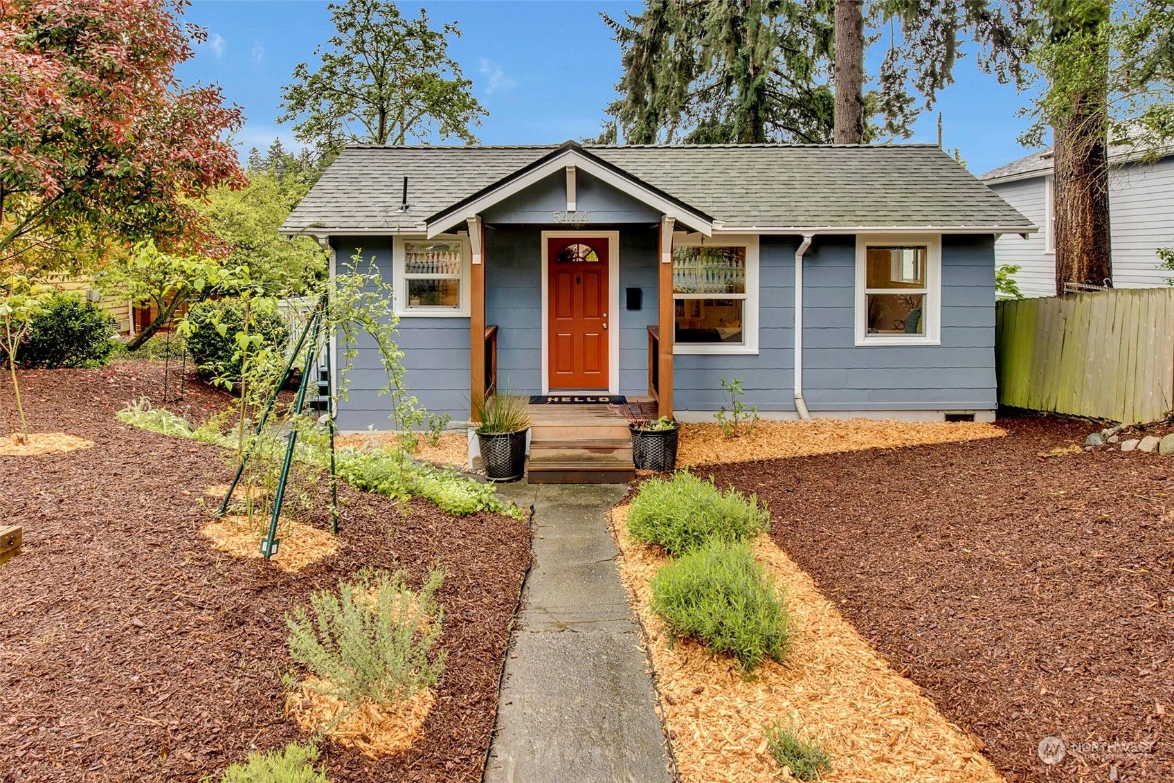5444 40th Avenue SW, Seattle, WA 98136 - See Est. Value, Schools & More