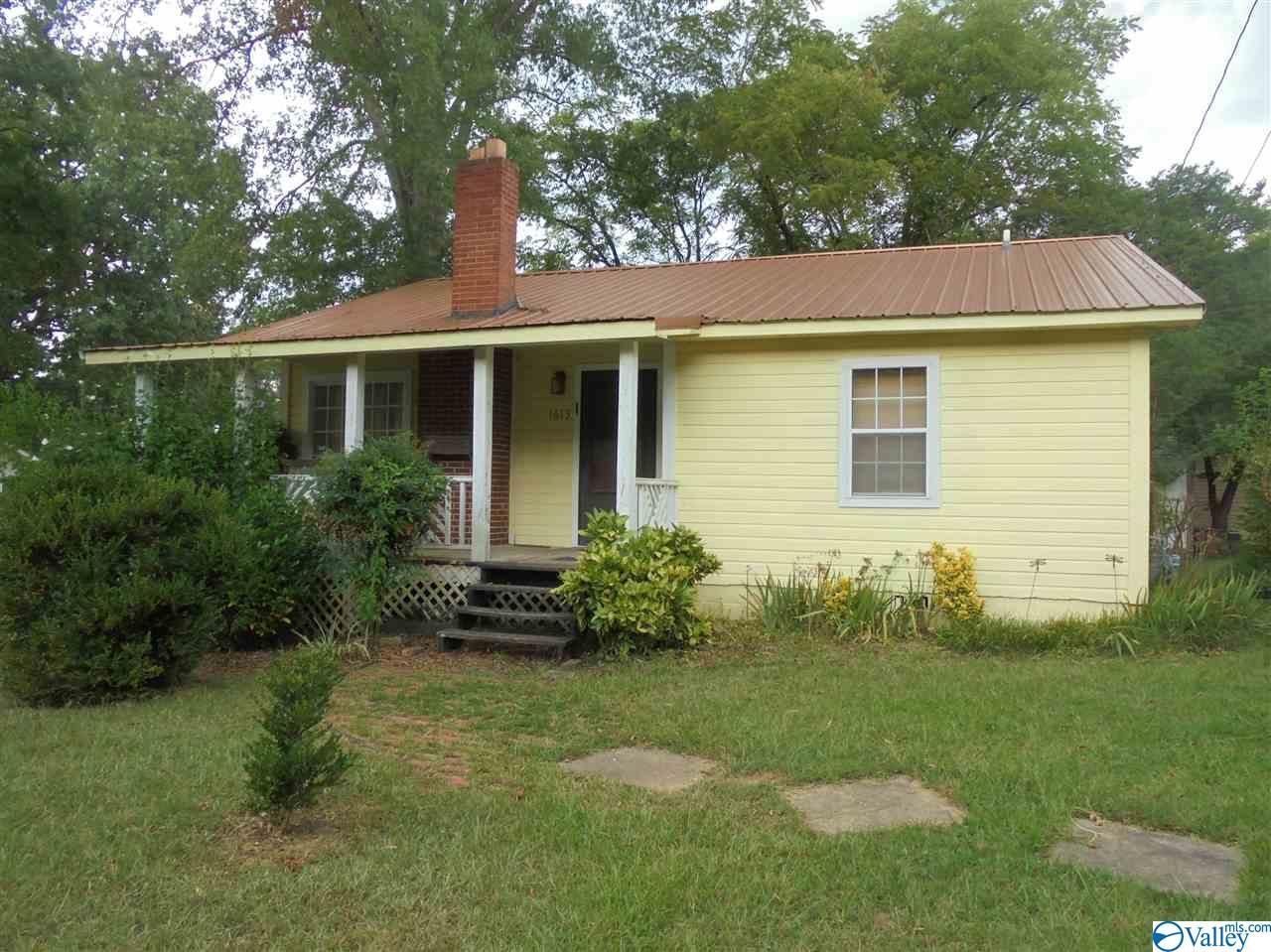 1613 State St, Gadsden, AL 35904 - See Est. Value, Schools & More