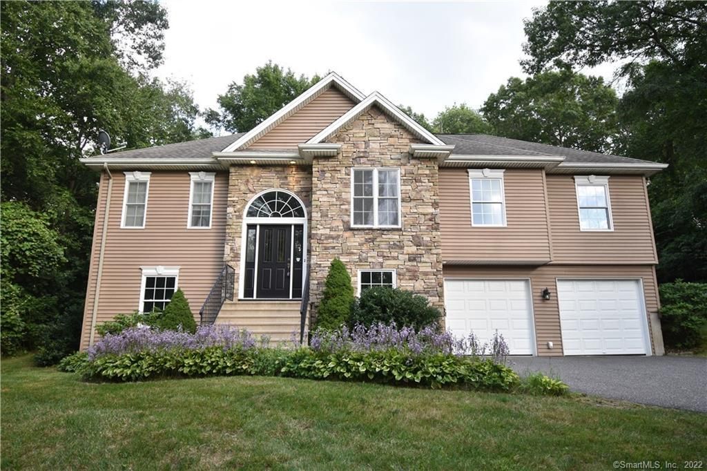 1382 Wolcott Rd, Wolcott, CT 06716 | Trulia