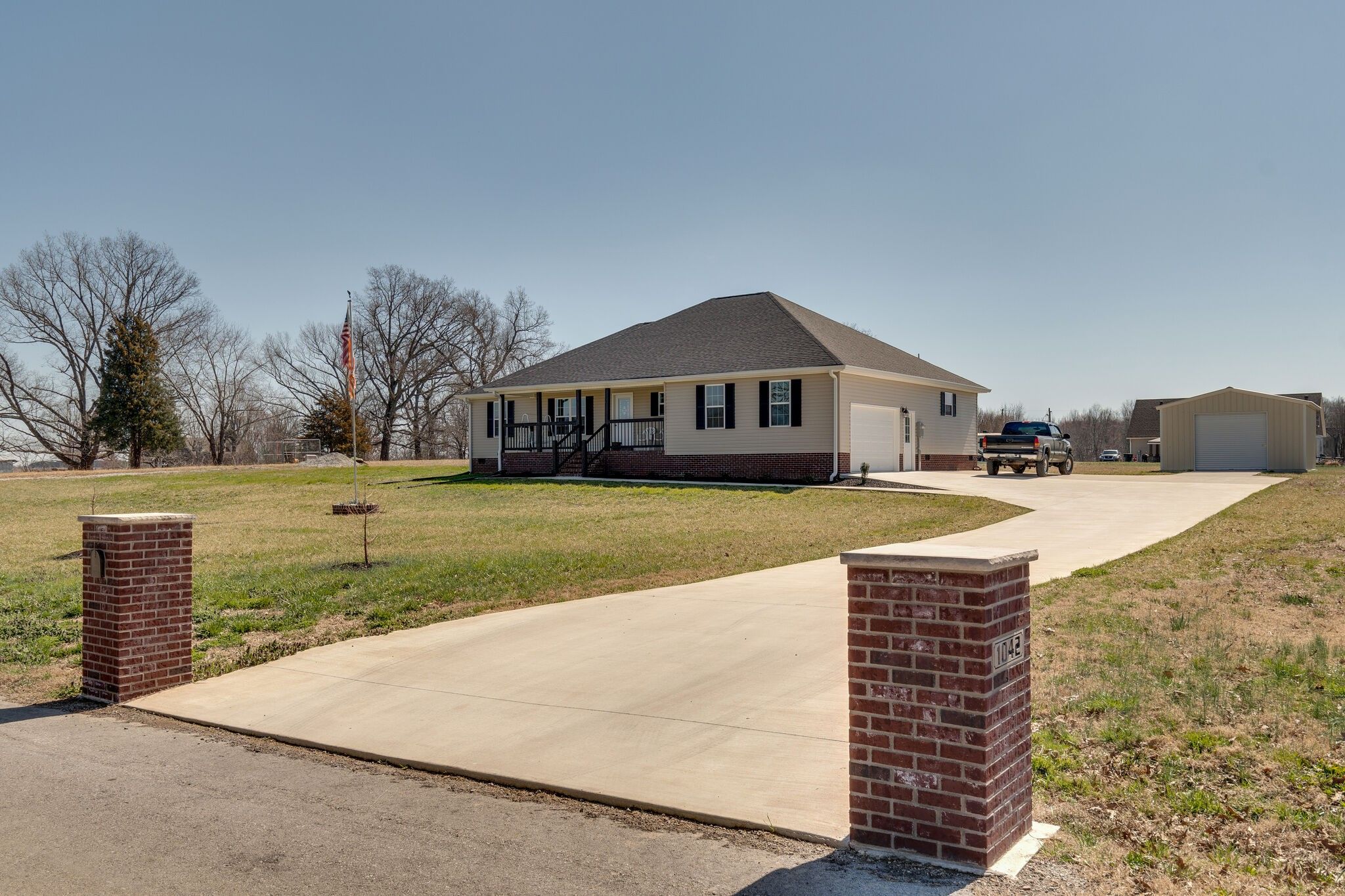 1042 Dugout Rd, Summertown, TN 38483 | Trulia