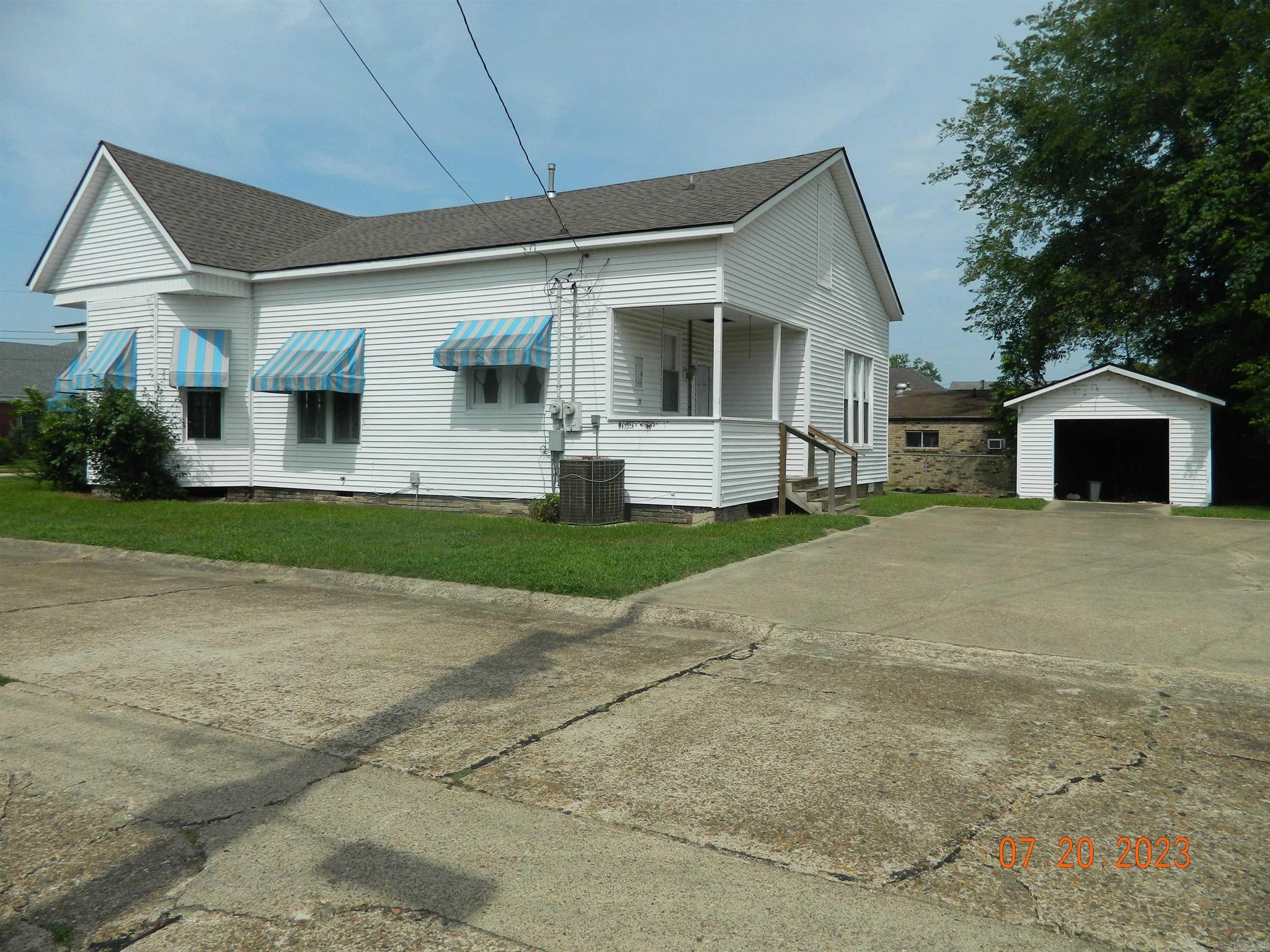 323 Main St, Arkadelphia, AR 71923 | MLS# 24011356 | Trulia