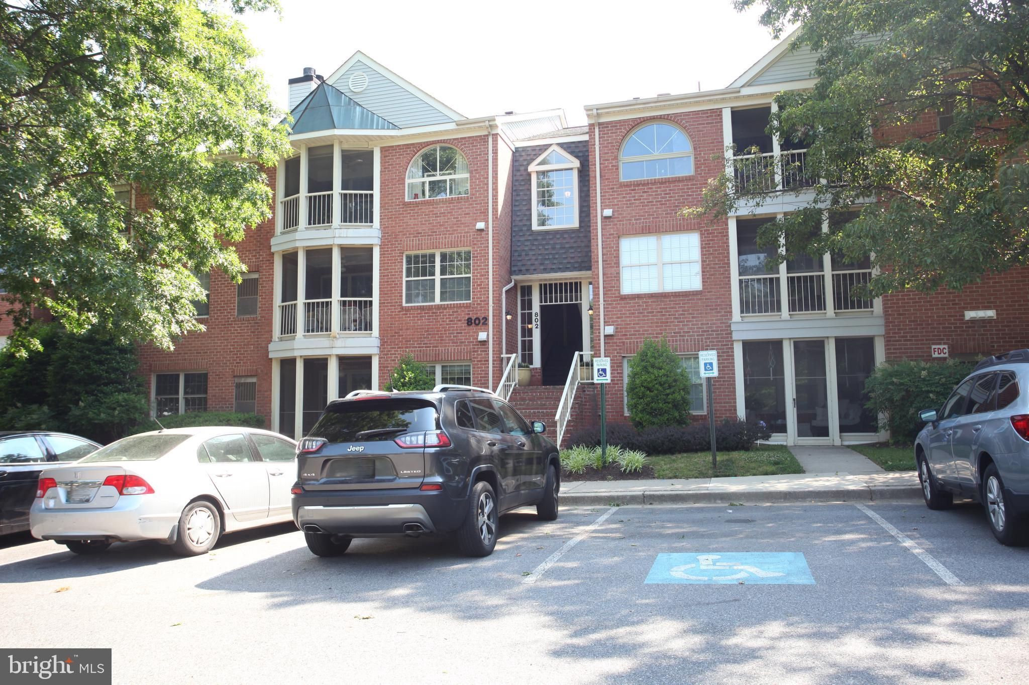 802 Amber Tree Ct #102, Gaithersburg, MD 20878 - See Est. Value ...