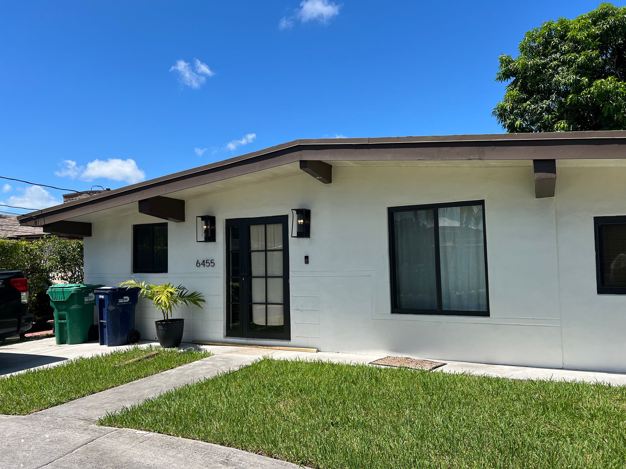 6455 SW 33rd St, Miami, FL 33155 - See Est. Value, Schools & More