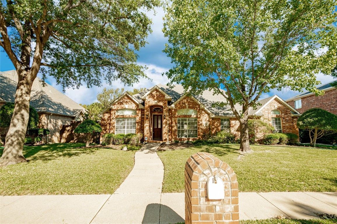 500 Lancashire Dr, Flower Mound, TX 75028 - See Est. Value, Schools & More