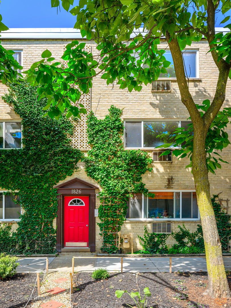 1826 W Winnemac Ave #2, Chicago, IL 60640 | Trulia