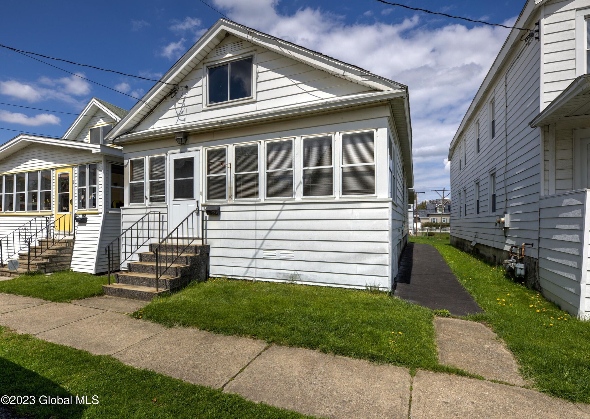 13 Craig Street, Watervliet, NY 12189 - See Est. Value, Schools & More