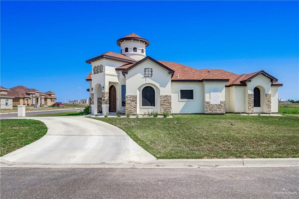 1004 Navajo Dr, Rio Grande City, TX 78582 | Trulia