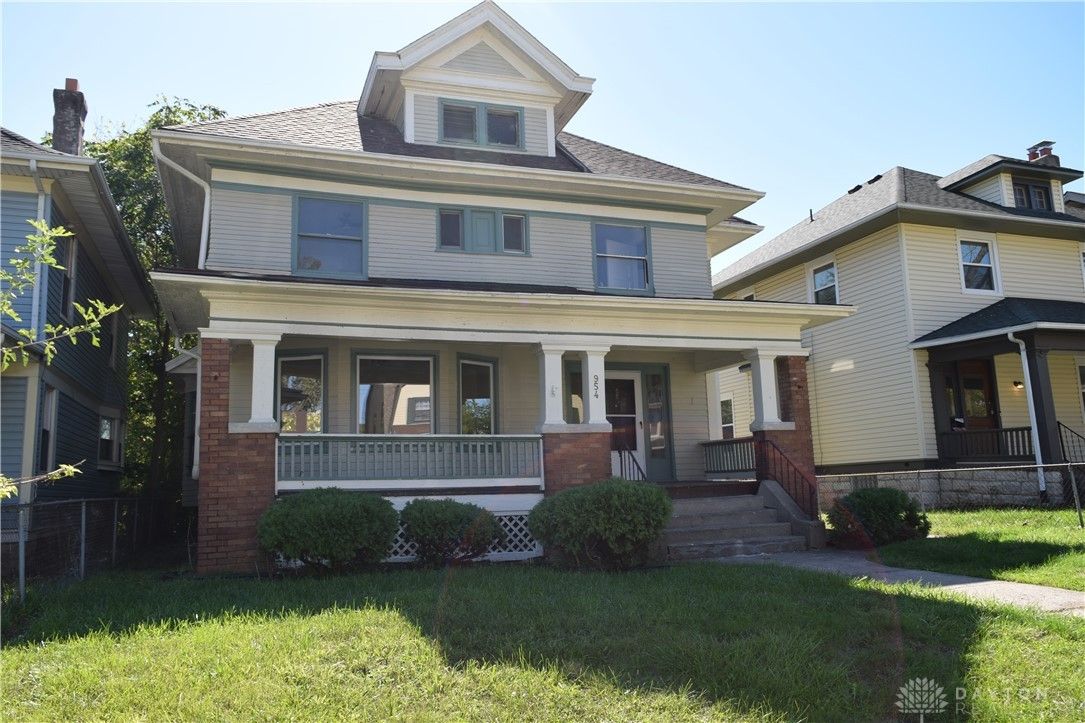 954 Manhattan Ave, Dayton, OH 45406 - See Est. Value, Schools & More