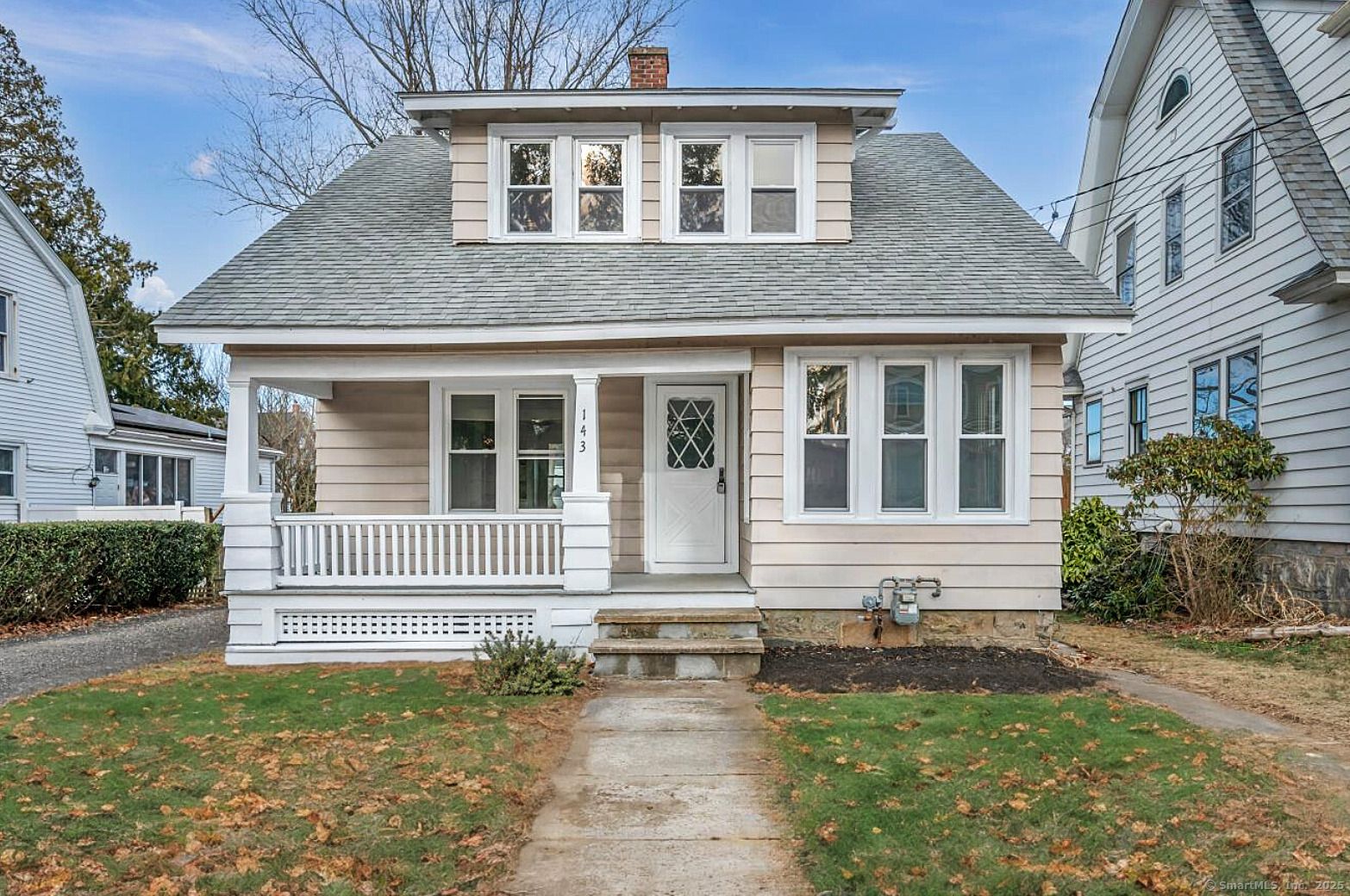 143 Vauxhall Street, New London, CT 06320 - See Est. Value, Schools & More