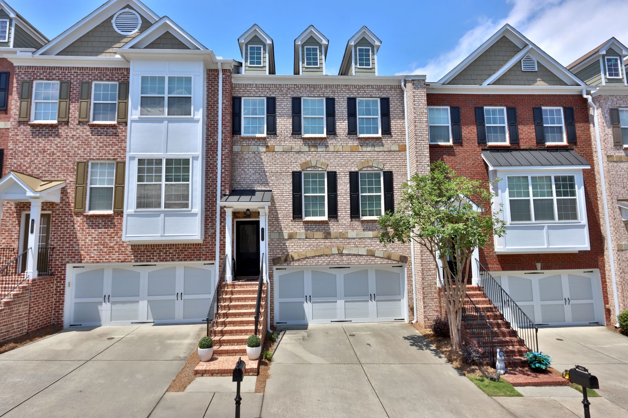 6085 Tennyson Park Way, Peachtree Corners, GA 30092 - See Est. Value ...