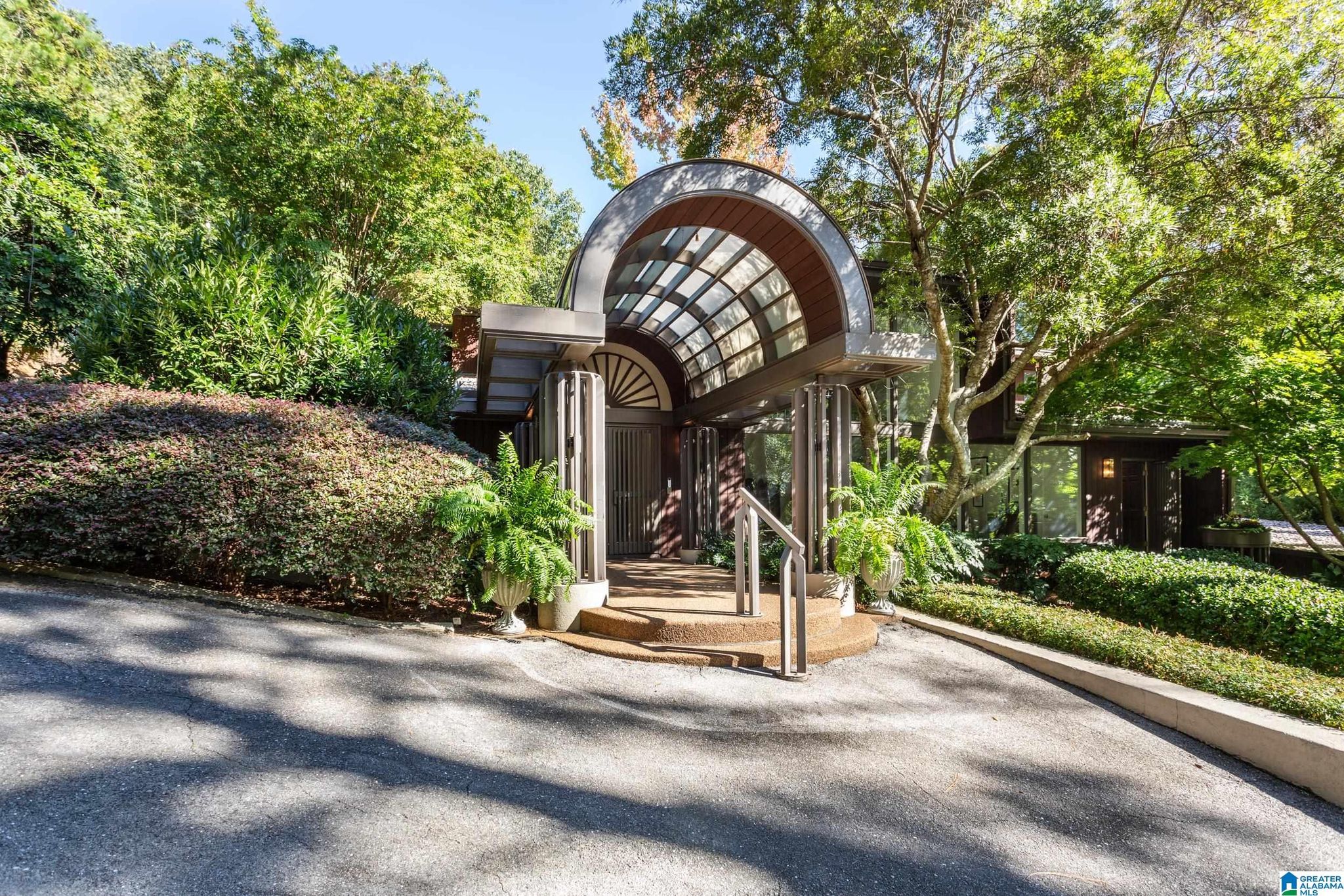 1 Booger Holw, Anniston, AL 36207 - See Est. Value, Schools & More