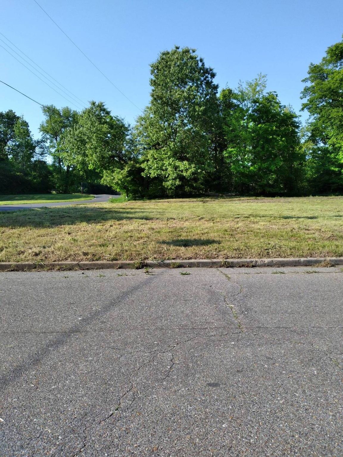1714 Riverside Blvd, Memphis, TN 38109 - See Est. Value, Schools & More