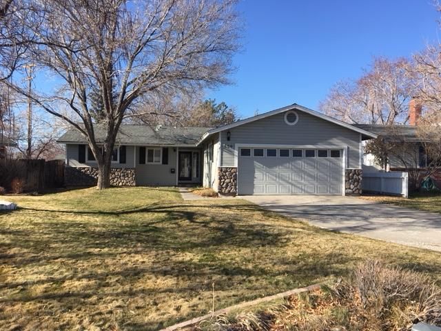 559 Nancy Cir, Reno, NV 89503 - See Est. Value, Schools & More