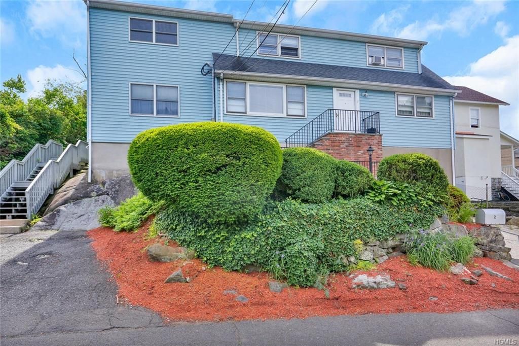 2 Booth Ter, Greenwich, CT 06830 - See Est. Value, Schools & More