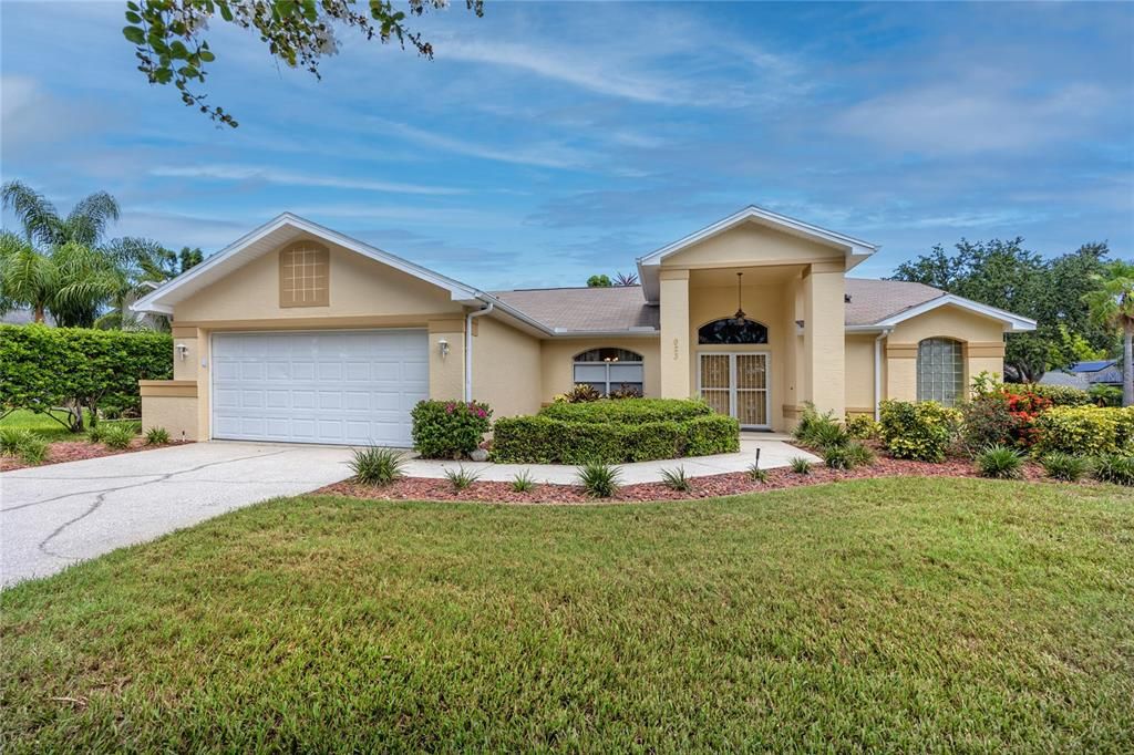 923 Brittany Park Blvd, Tarpon Springs, FL 34689 - See Est. Value, Schools & More