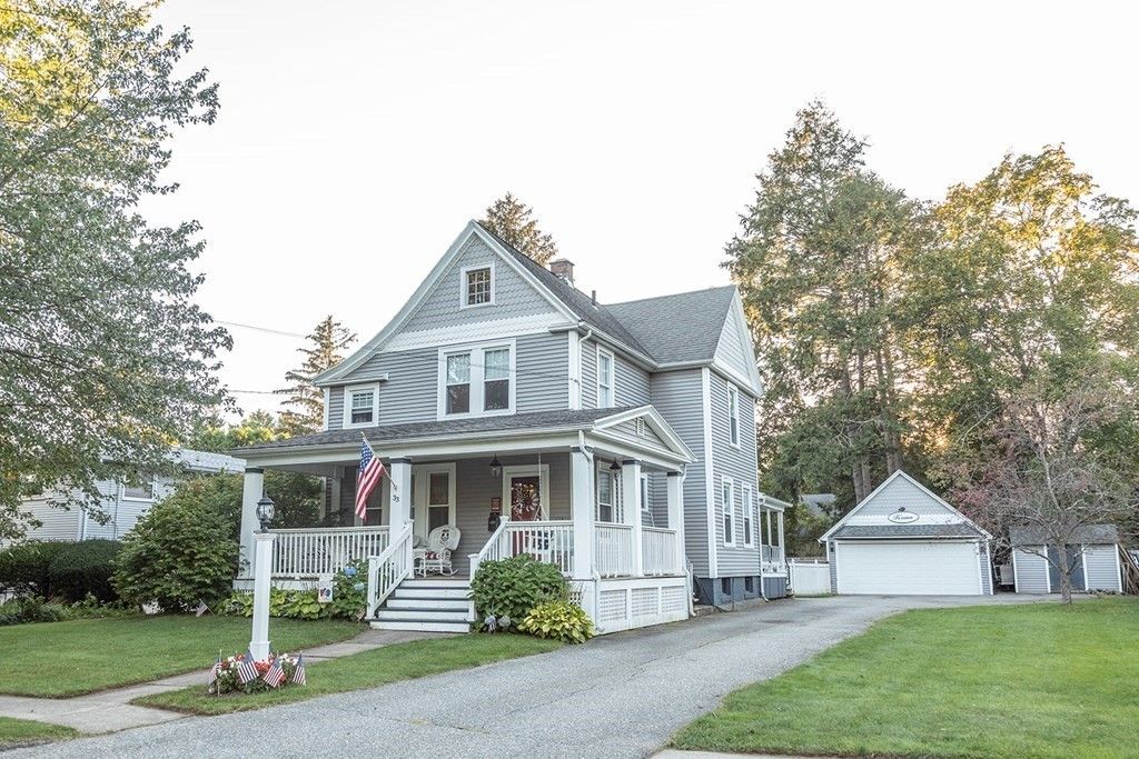 33 Montgomery Ave, Holyoke, MA 01040 | Trulia