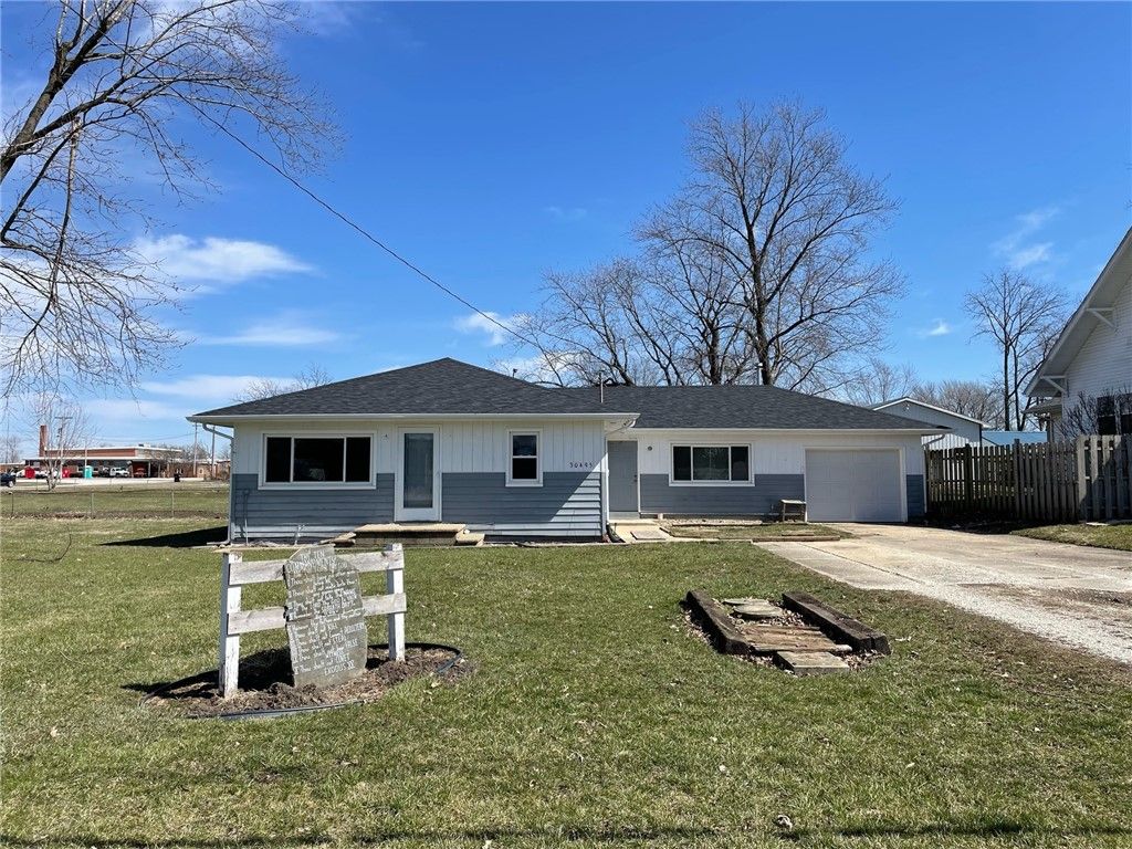 30495 Armstrong Rd, Armstrong, IL 61812 - See Est. Value, Schools & More