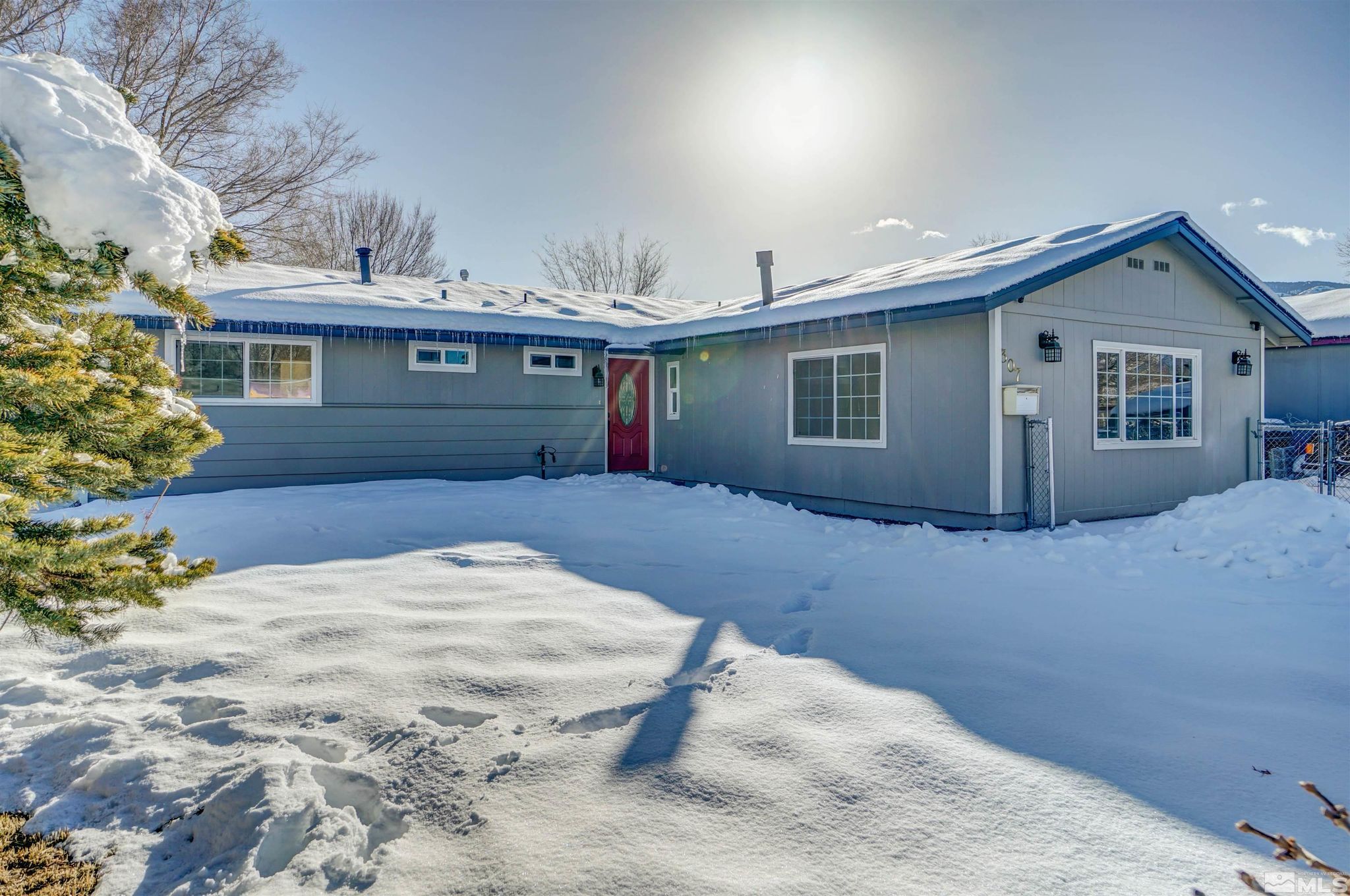 307 W Applegate Way, Carson City, NV 89706 - See Est. Value, Schools & More