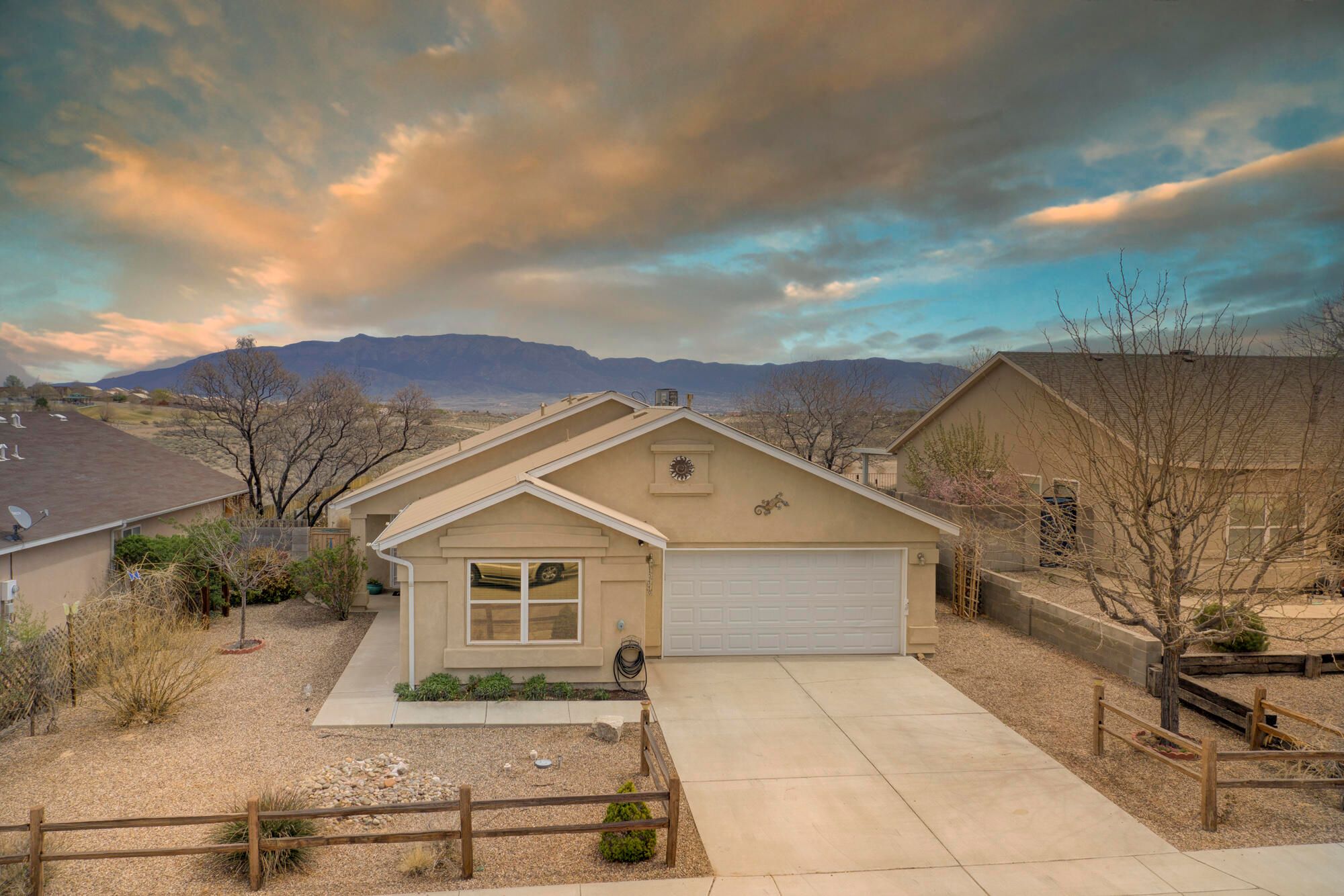 10440 Toledo St NW, Albuquerque, NM 87114 - See Est. Value, Schools & More