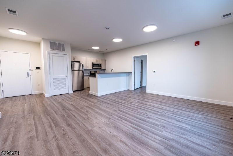 SUMMIT Orange Crossing - Orange, NJ | Trulia