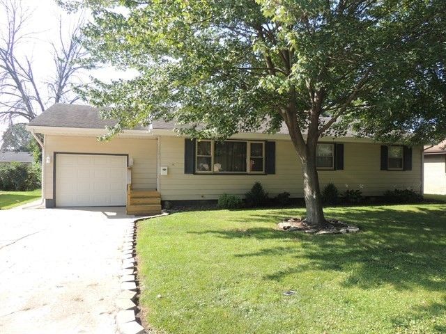 1001 W 2nd St, Spring Valley, IL 61362 - See Est. Value, Schools & More