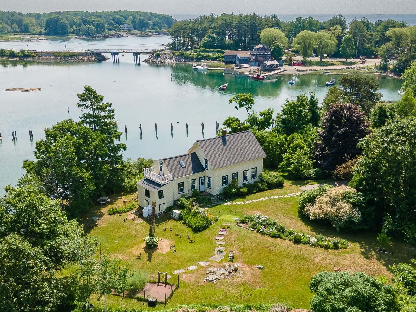 14 Garrison Point, York, ME 03909 - See Est. Value, Schools & More