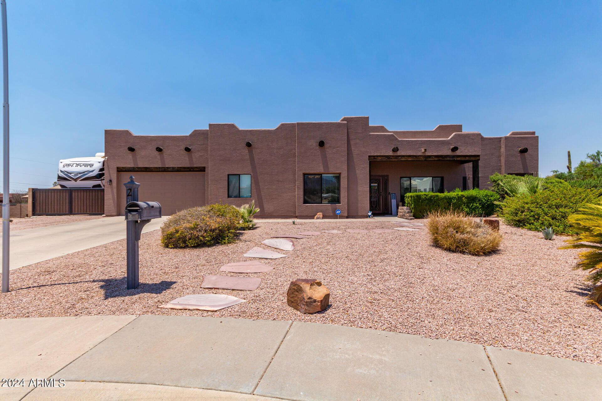 210 E 13th Ave, Apache Junction, AZ 85119 - See Est. Value, Schools & More