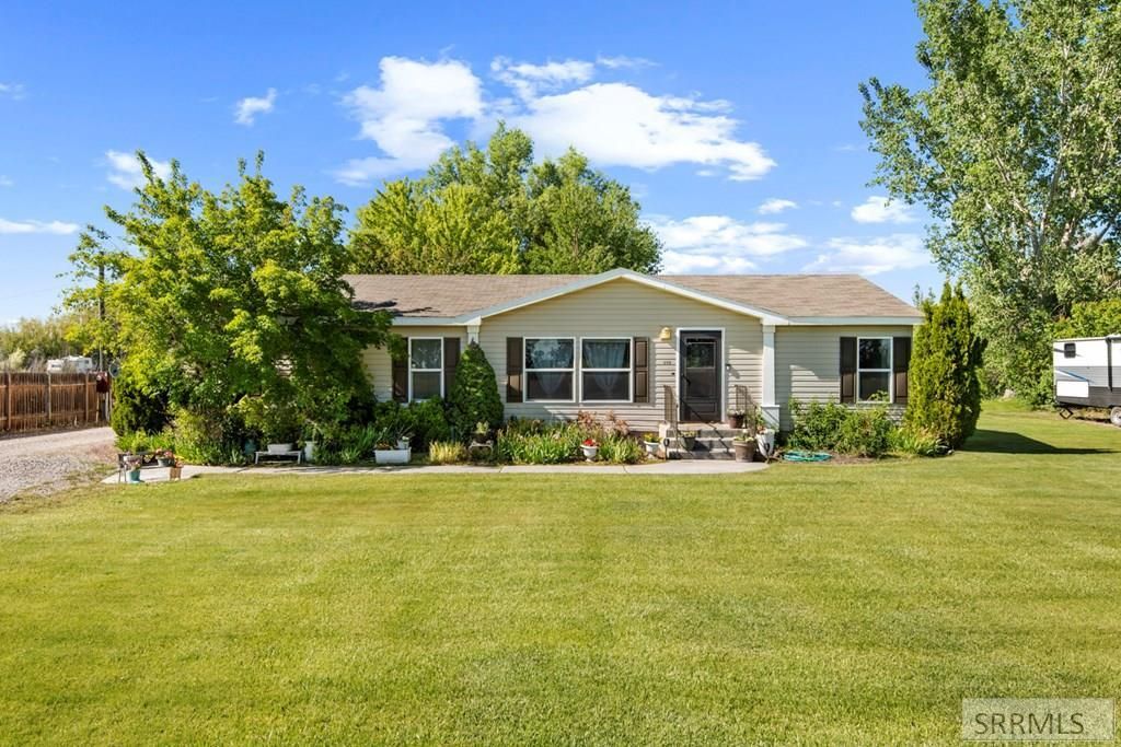 356 W 100 N, Blackfoot, ID 83221 | MLS# 2166130 | Trulia