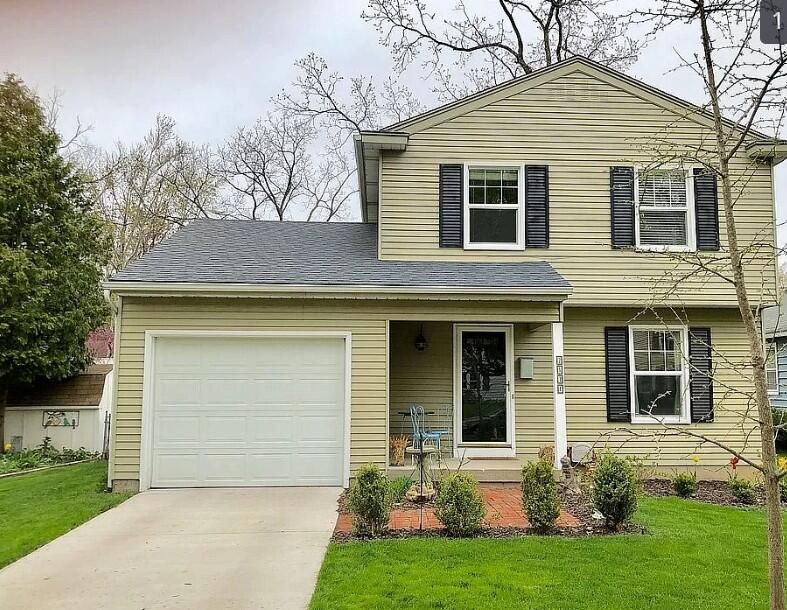 2111 Academy Dr NE, Grand Rapids, MI 49503 - See Est. Value, Schools & More