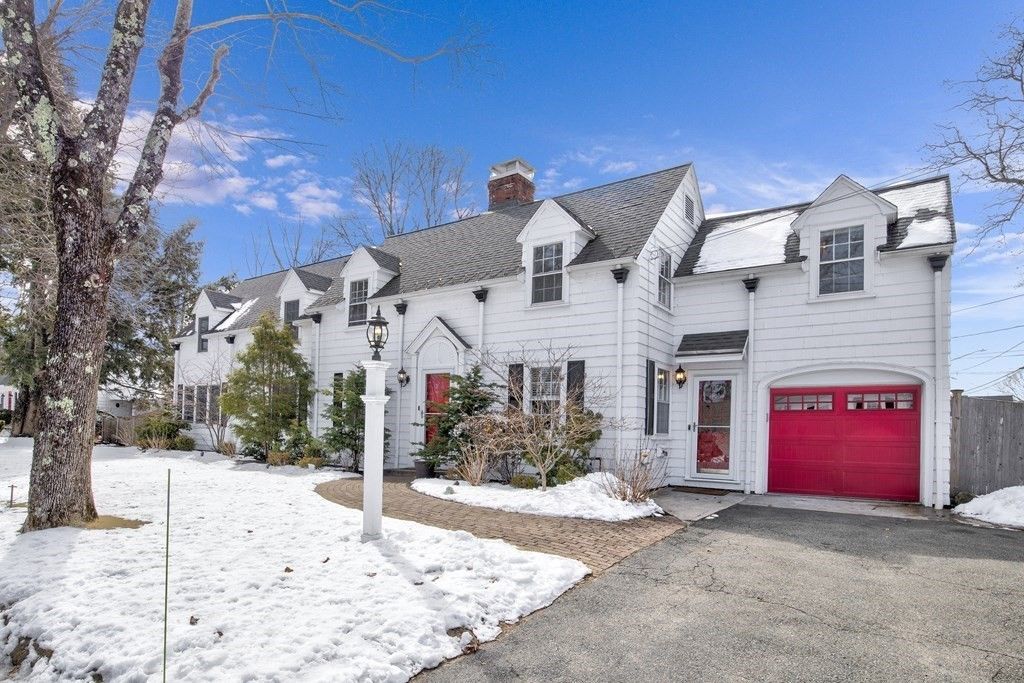 3 Gilmore Ave, Reading, MA 01867 | Trulia