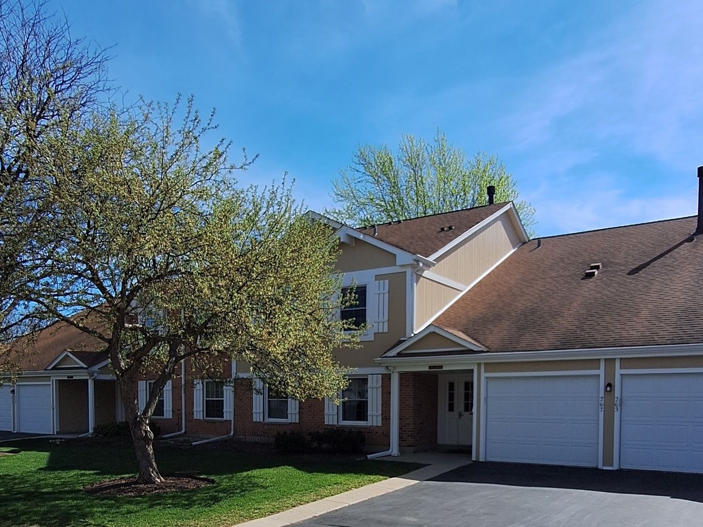263 Appletree Ct #263, Buffalo Grove, IL 60089 - See Est. Value, Schools & More