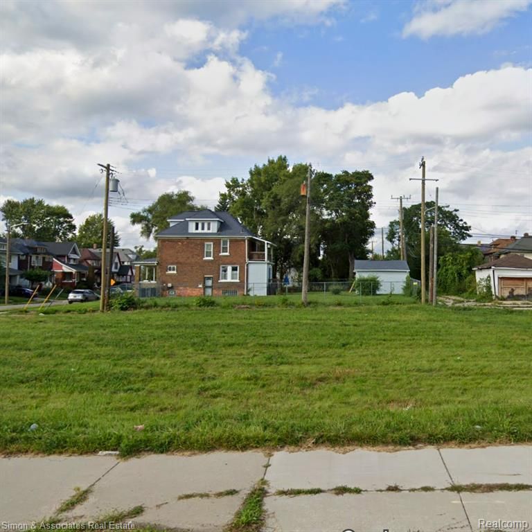 7018 W Warren Ave, Detroit, MI 48210 | MLS# 20240025768 | Trulia