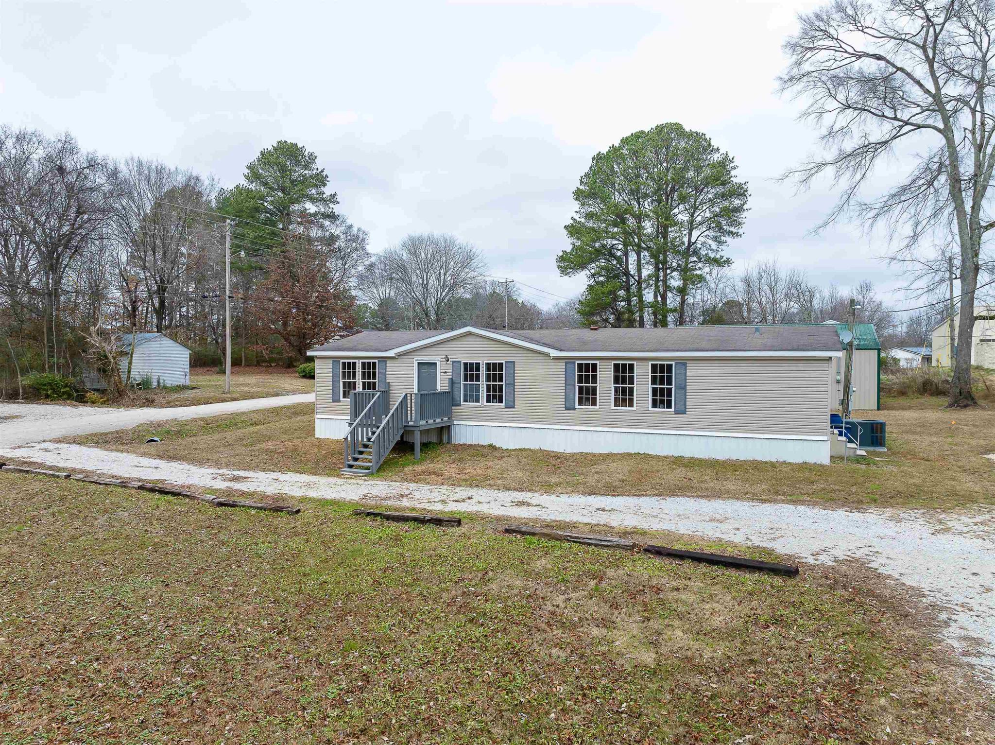 68 W Morgan St, Parsons, TN 38363 - See Est. Value, Schools & More