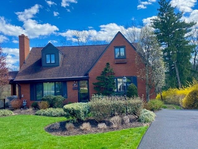 1311 Folkstone Dr, Pittsburgh, PA 15243 - See Est. Value, Schools & More